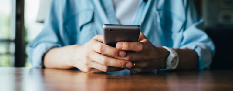 Text Neck Syndrome: How to Combat Smartphone-Induced Pain - Spectrum ...